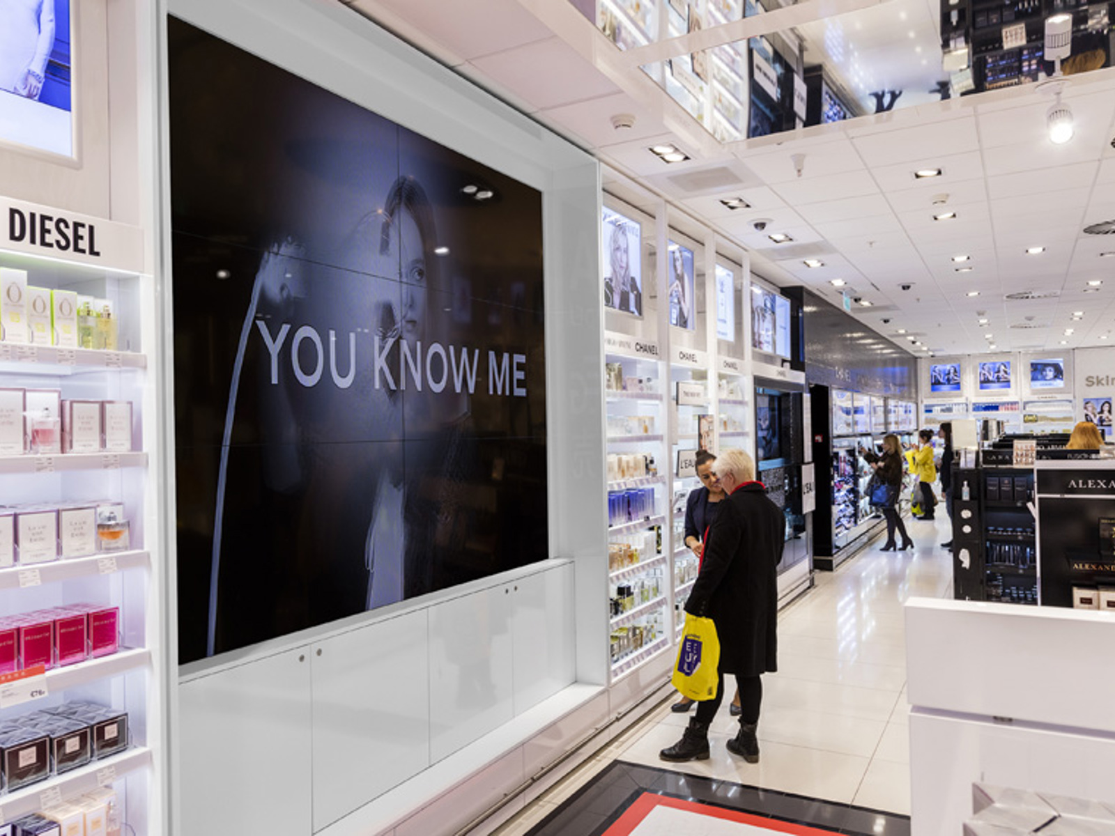 Welkom in de wereld van narrowcasting bij See Buy Fly